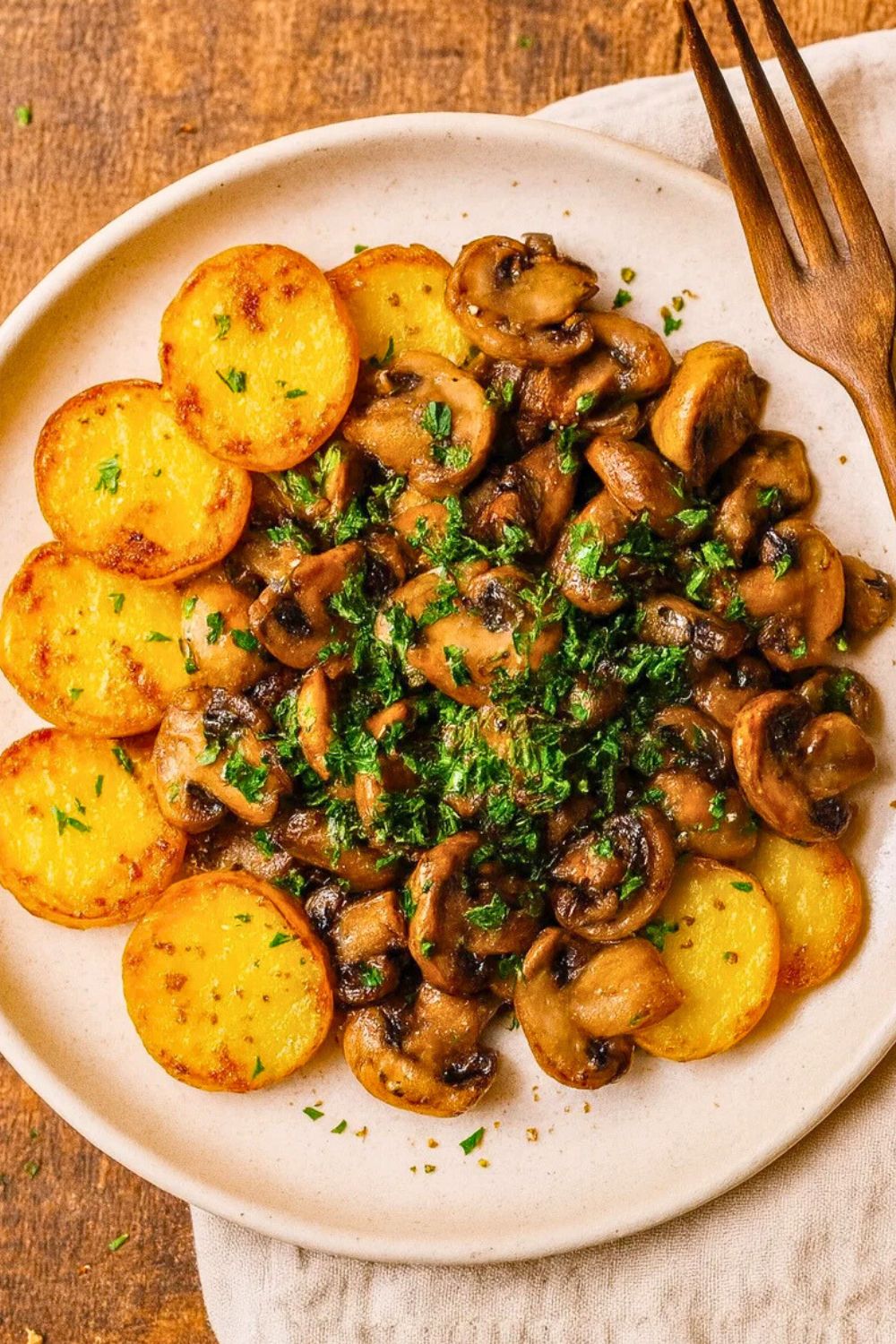 Crispy Potatoes with Mushrooms